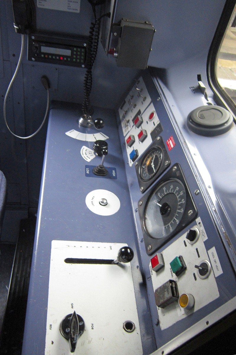 Standard gauge diesel multiple units (DMU) for sale